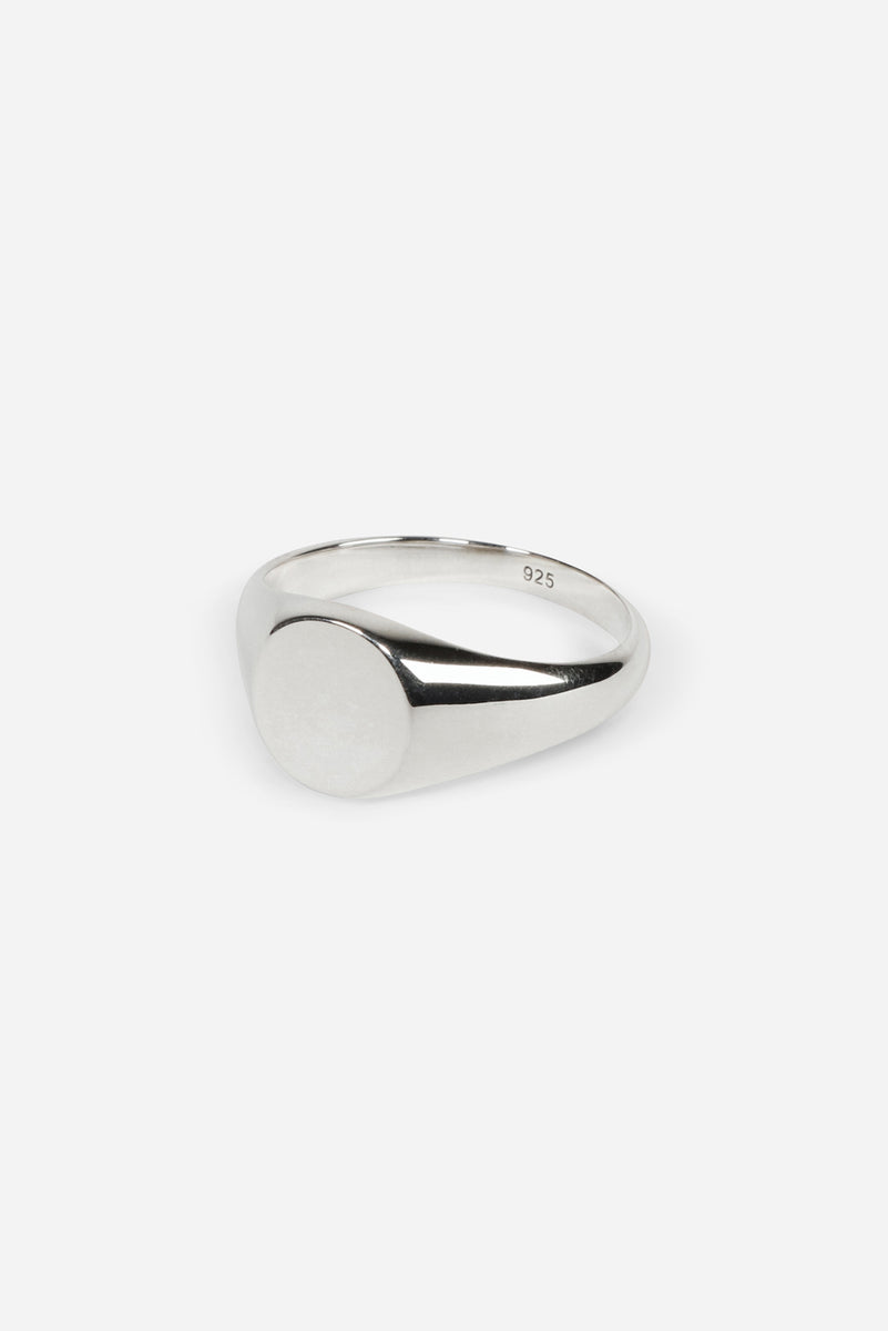 Type 018 Portrait Signet Ring 925 Sterling Silver | Saturdays NYC ...